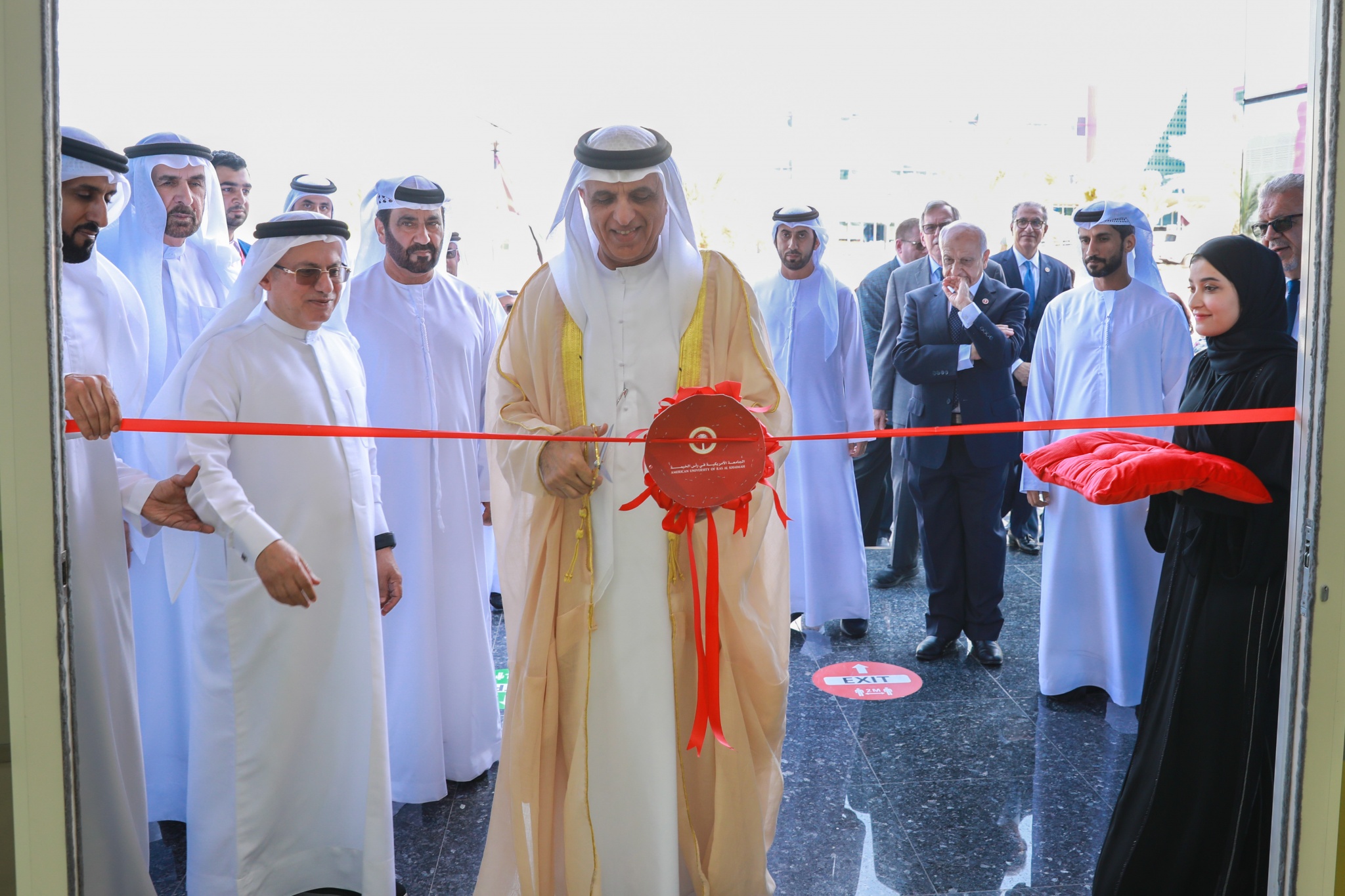 Ruler of Ras Al Khaimah inaugurates Saqr Library, Abdullah bin Ali Al ...